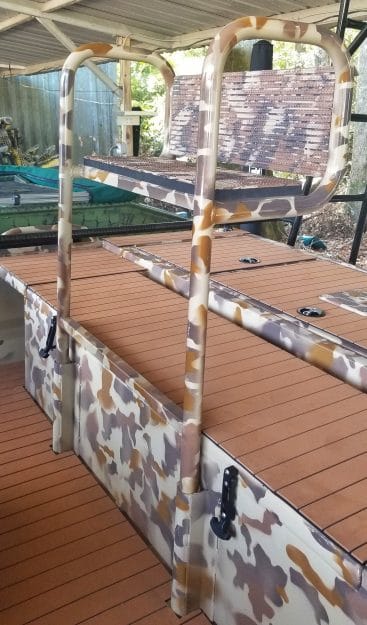 Lean Post - Gator Trax Boats