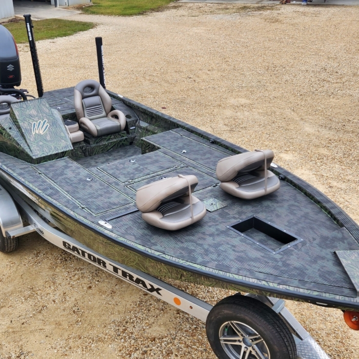 Strike Series Bass Boat Side Console - Gator Trax Boats